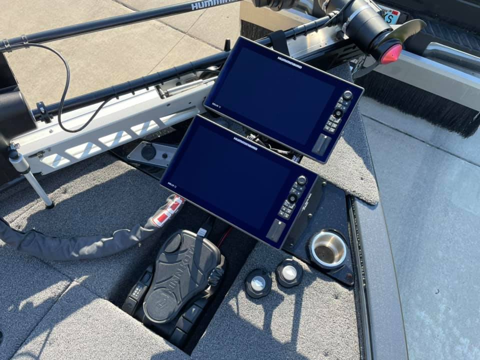 2019 - Present Lund Pro-V Bass 2075 Bow Replacement Plate with Gimbal ...