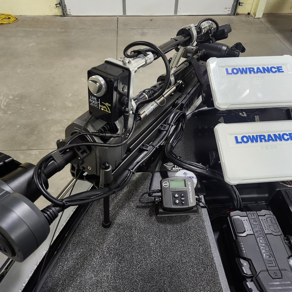 Caymas CX21 Bow Replacement Plate with Gimbal Holes – Precision Sonar ...