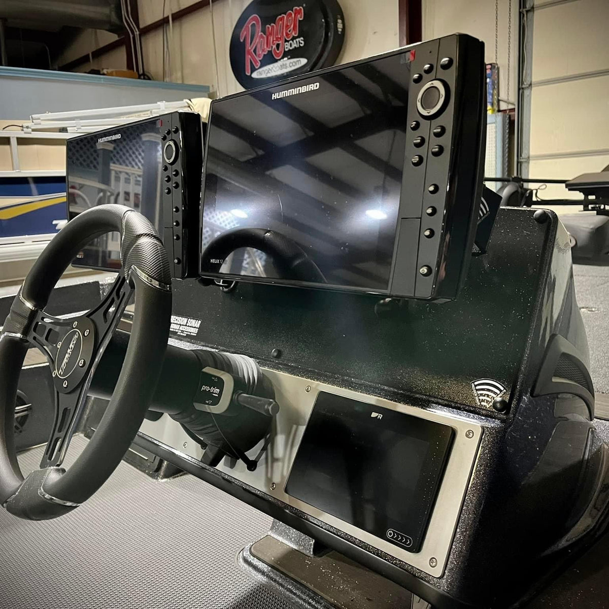 Triton XRT Dual Smart Bracket Console Mounting System – Precision Sonar ...